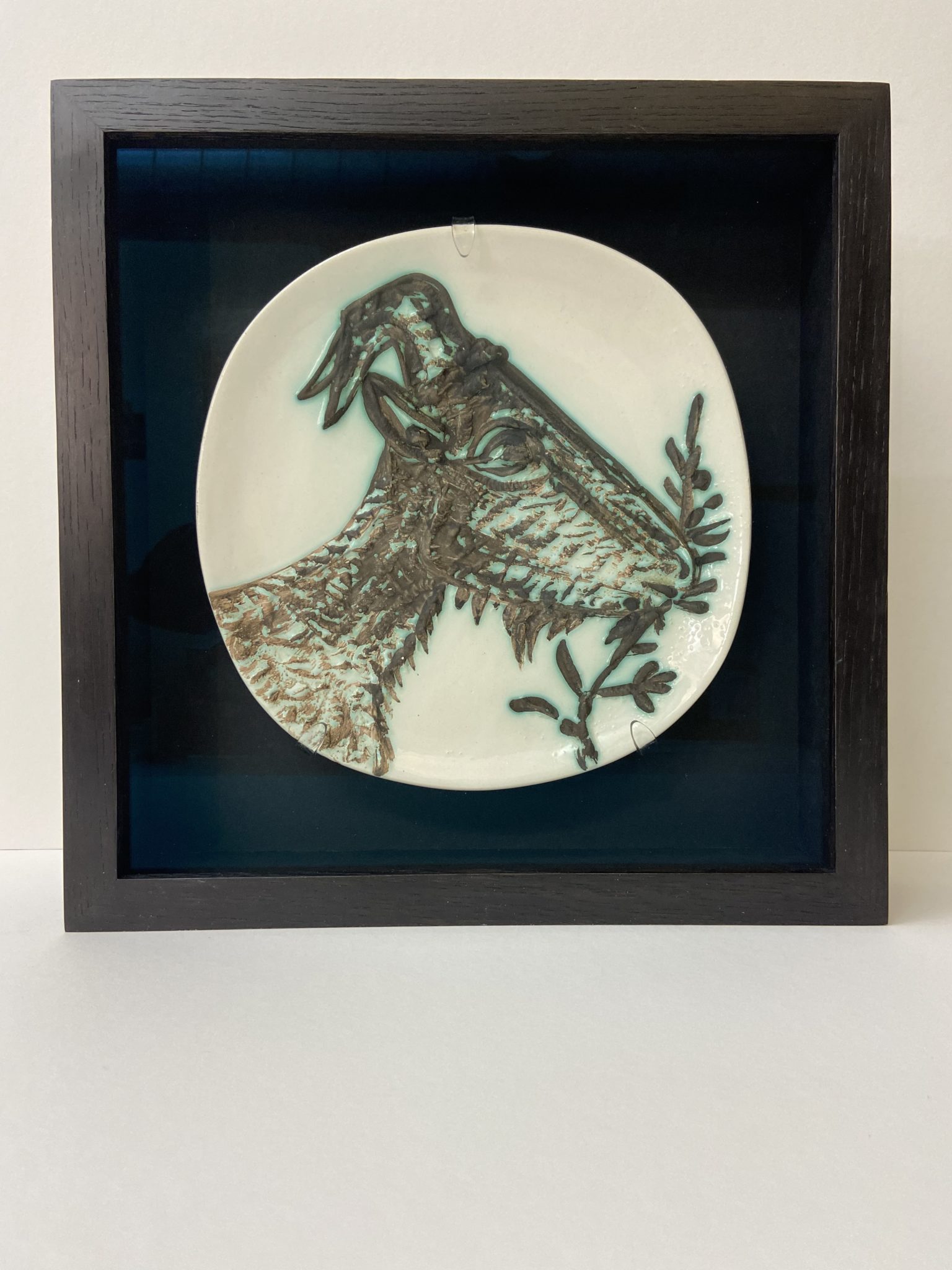 Acrylic Displays in Museums: Revolutionising Exhibitions and Artwork in ...